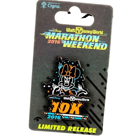 Disney | Other | 26 Disney Rundisney Walt Disney World Marathon 10k Pin ...